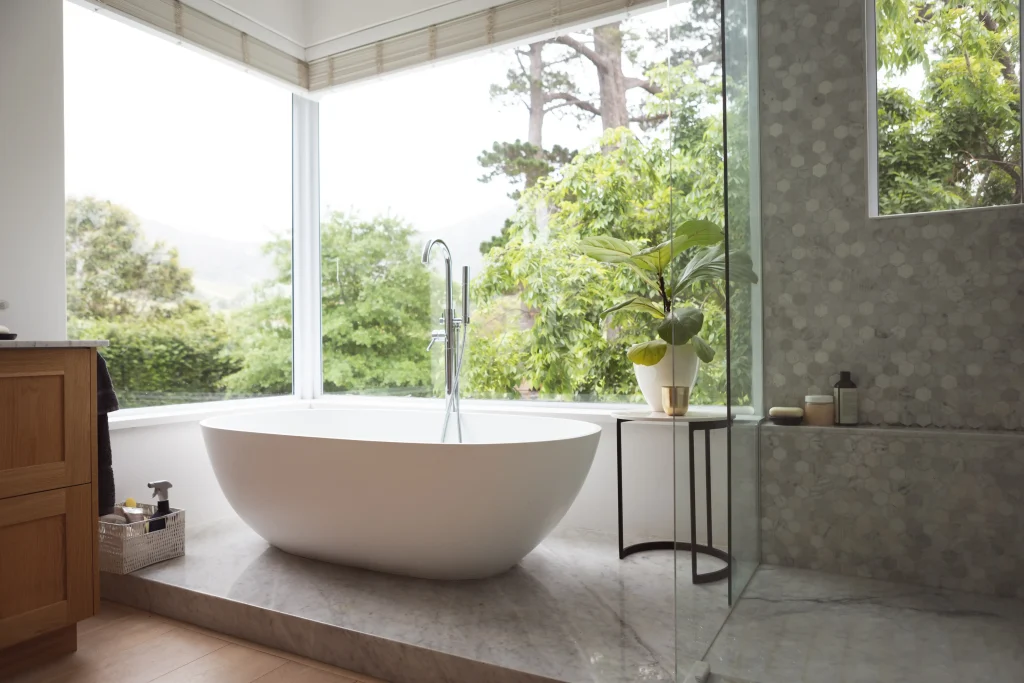 About Alex Glass & Railings | Toronto’s Glass Experts